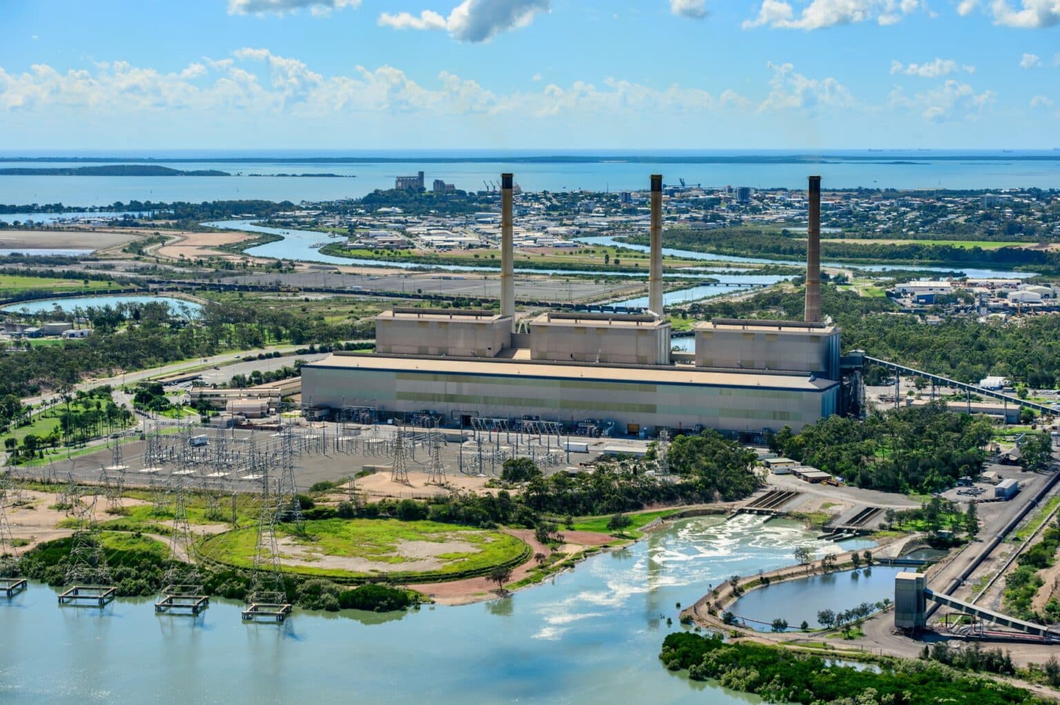 'We're going on a journey': Inside Queensland's pro-coal energy policy